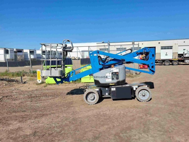 Xe nâng người 12m Z Boom Genie Z33/18