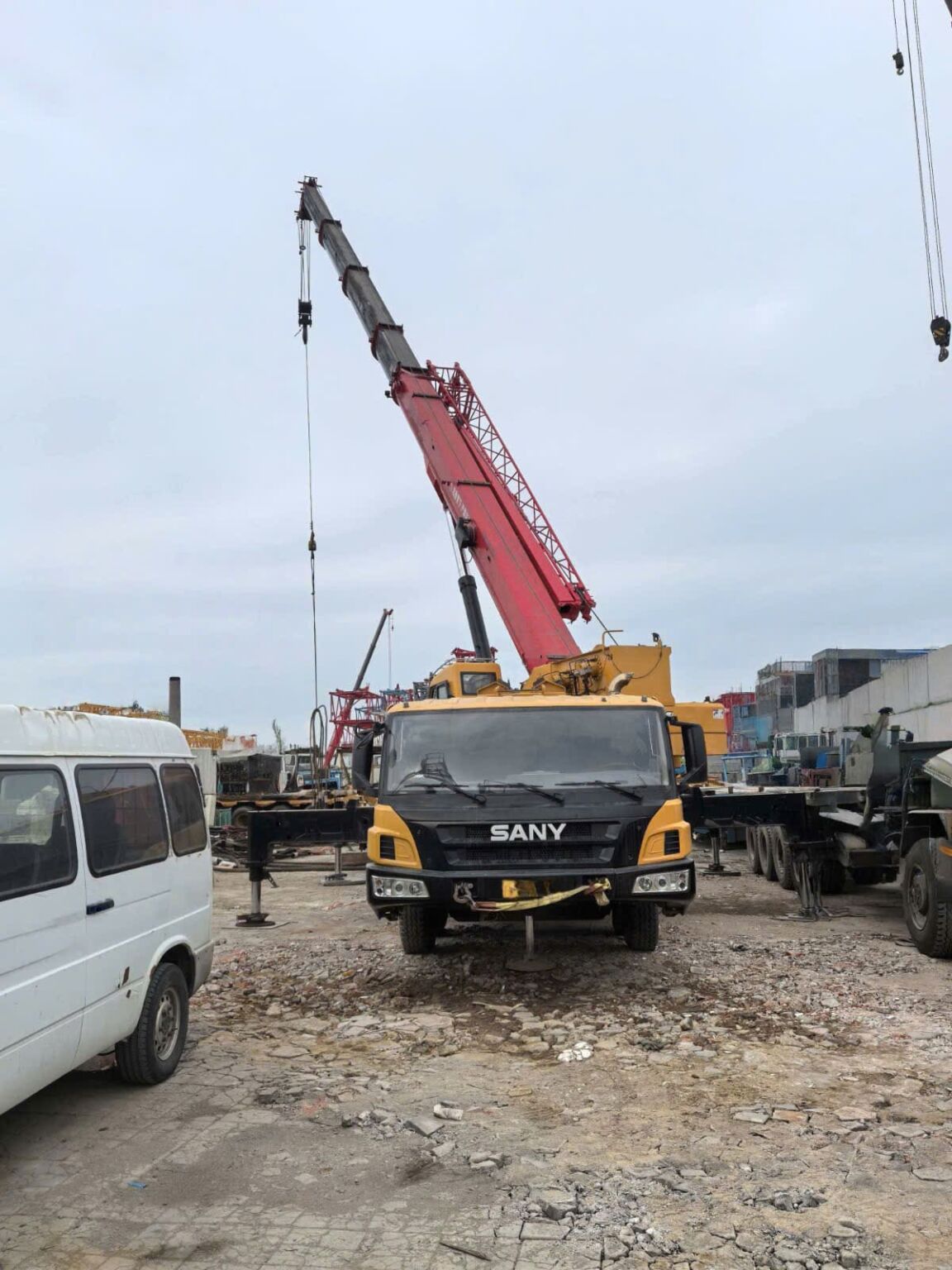 Xe cẩu 50 tấn lốp Sany STC500S - MC Industries